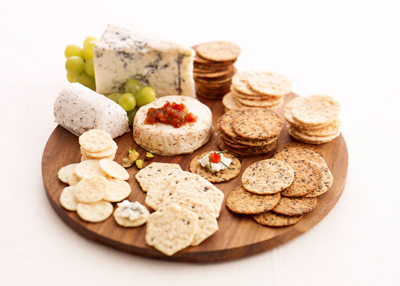 Cracker Cheese And Fruit Board Sesmark